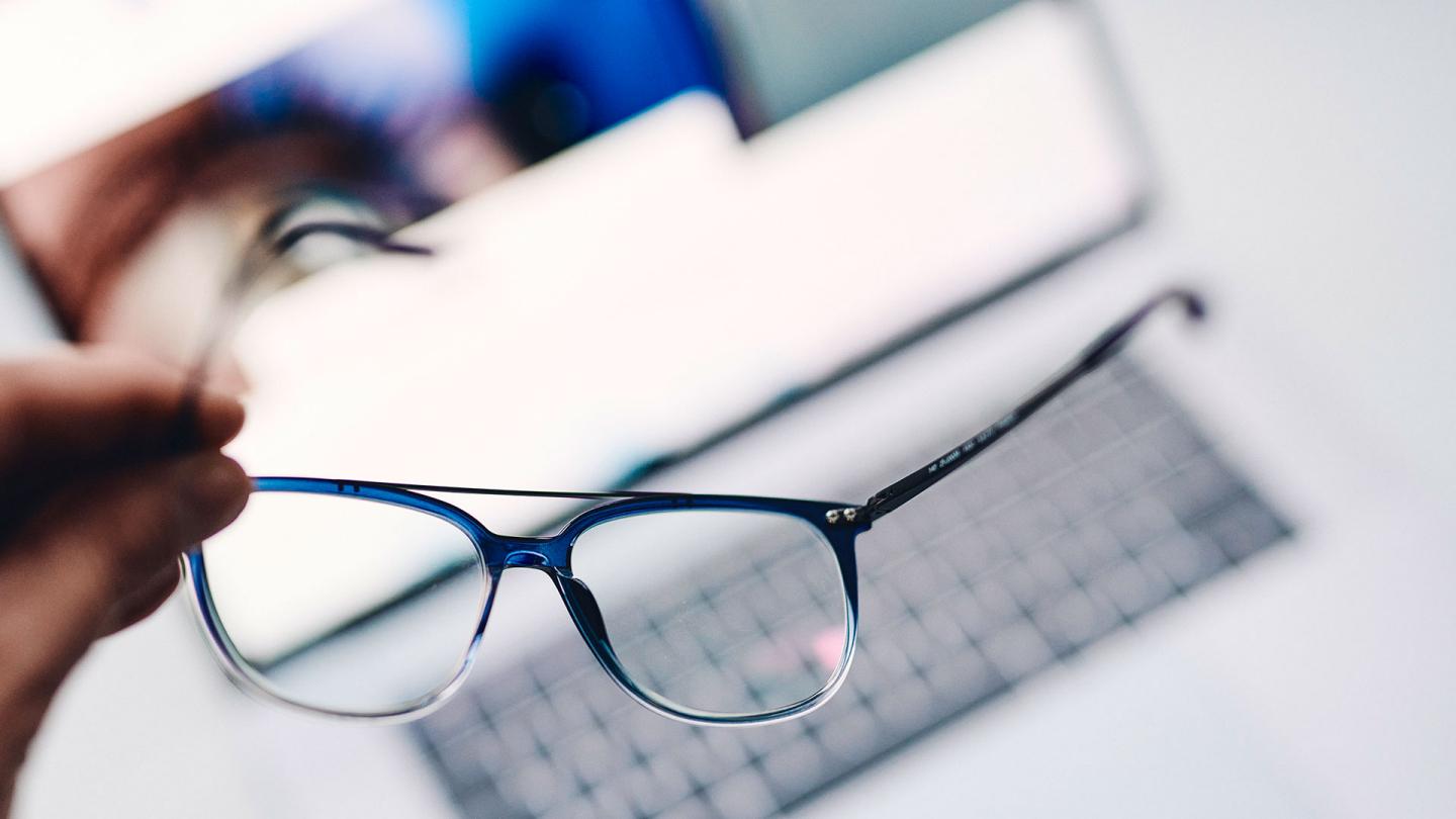 Digital eye strain: How different screens affect different people